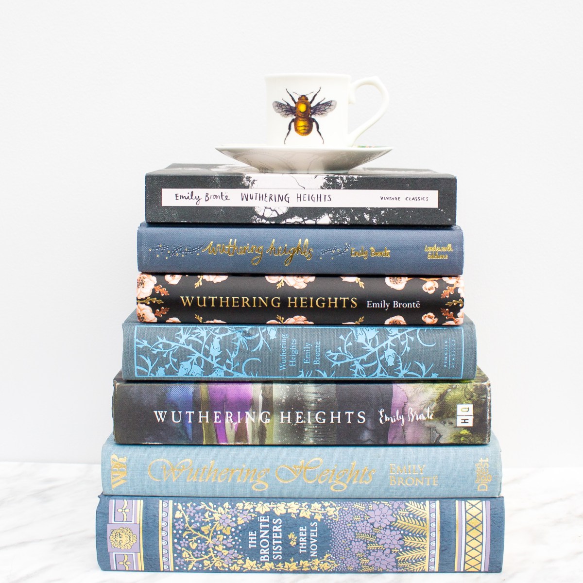 6 Female Authors Who Inspire My Writing – These Novel Thoughts